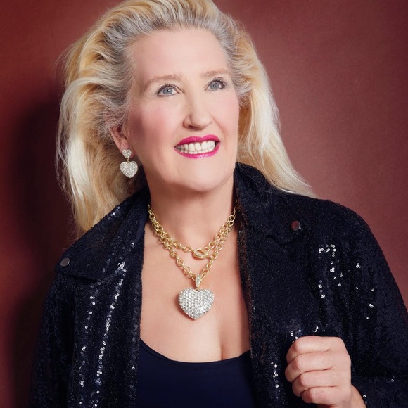 Heidi Daus | Jewelry | New Heidi Daus Heidis Love Locket Crystal Heart ...